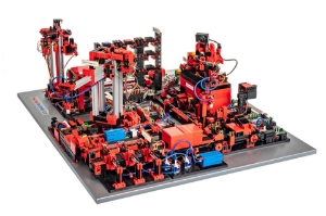 Training Factory Industry 4.0 in 9V | fishertechnik